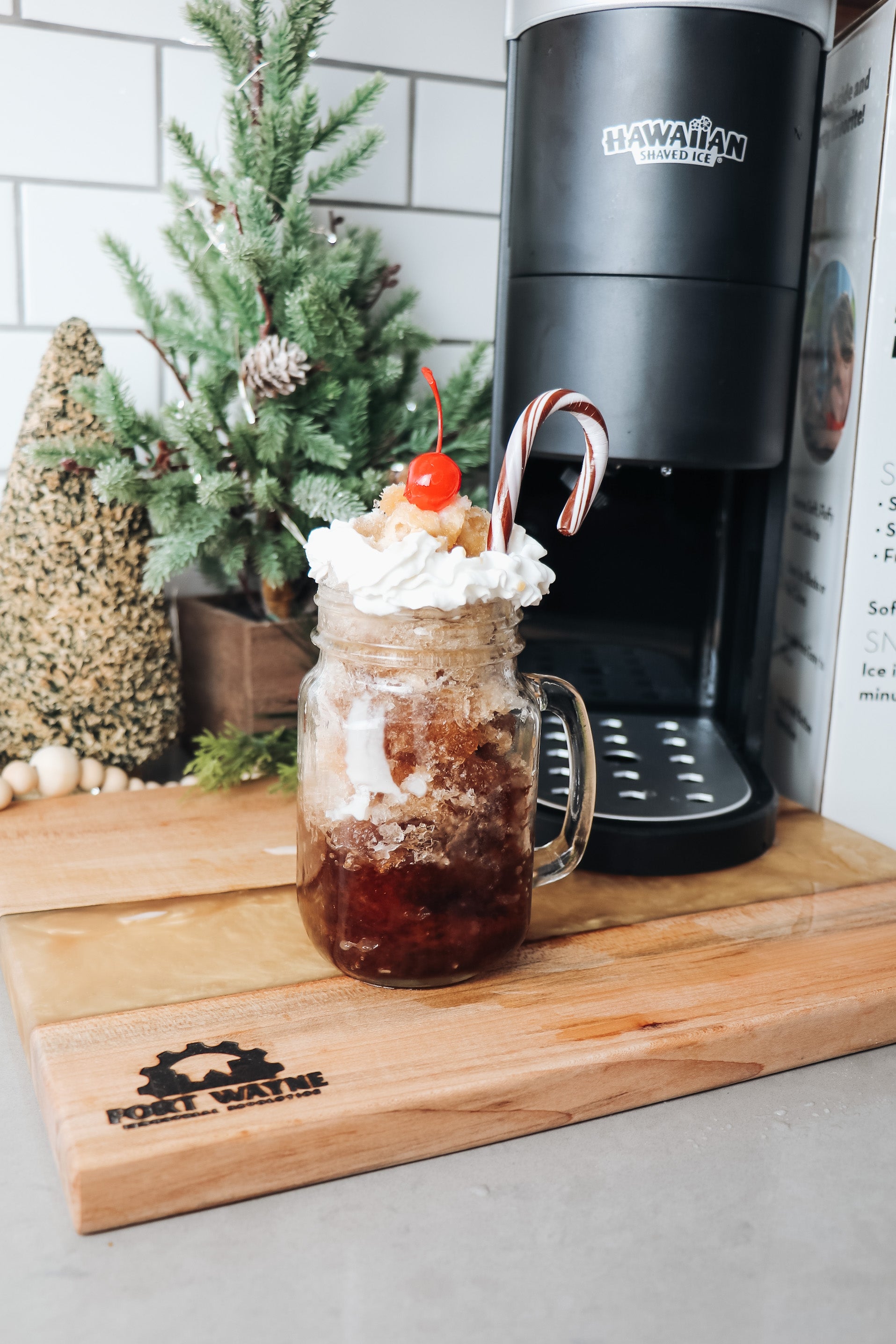 Root Beer Float – Hawaiian Shaved Ice